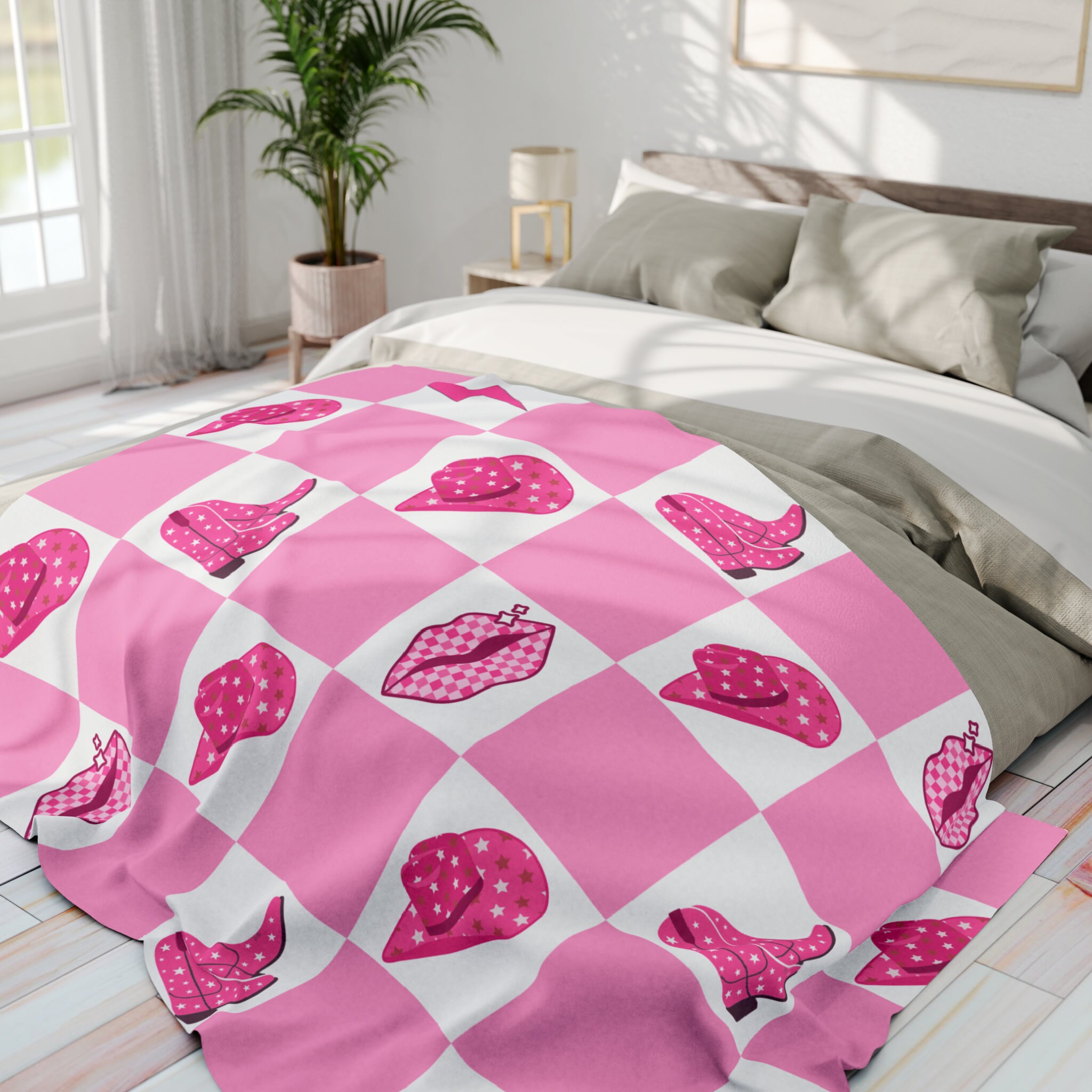 Western Cowgirl Star Boot Hat Retro Pink Lips Checkered Fleece Throw ...