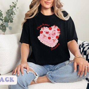 Please Be Quiet, Im Reading Comfort Colors Tee, Bookish Shirt, Book ...