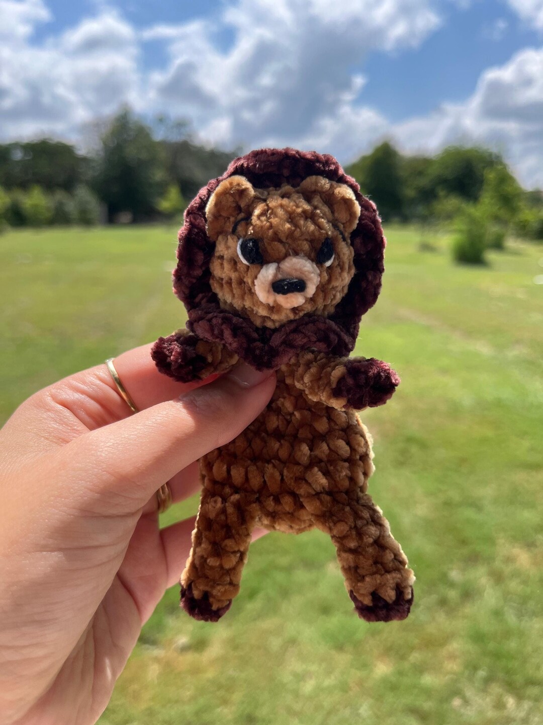 Pocket-sized Lion Crochet Pattern – Lavender Lion – Pocket Pals ...