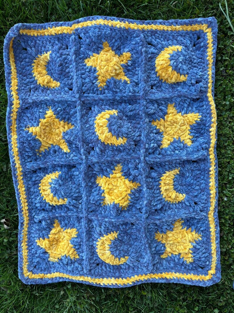 Moon and Stars Crochet Blanket Pattern: Granny Square (PDF Pattern) - Etsy