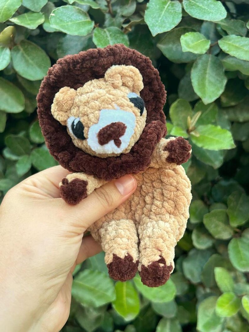 Pocket-sized Lion Crochet Pattern – Lavender Lion – Pocket Pals ...