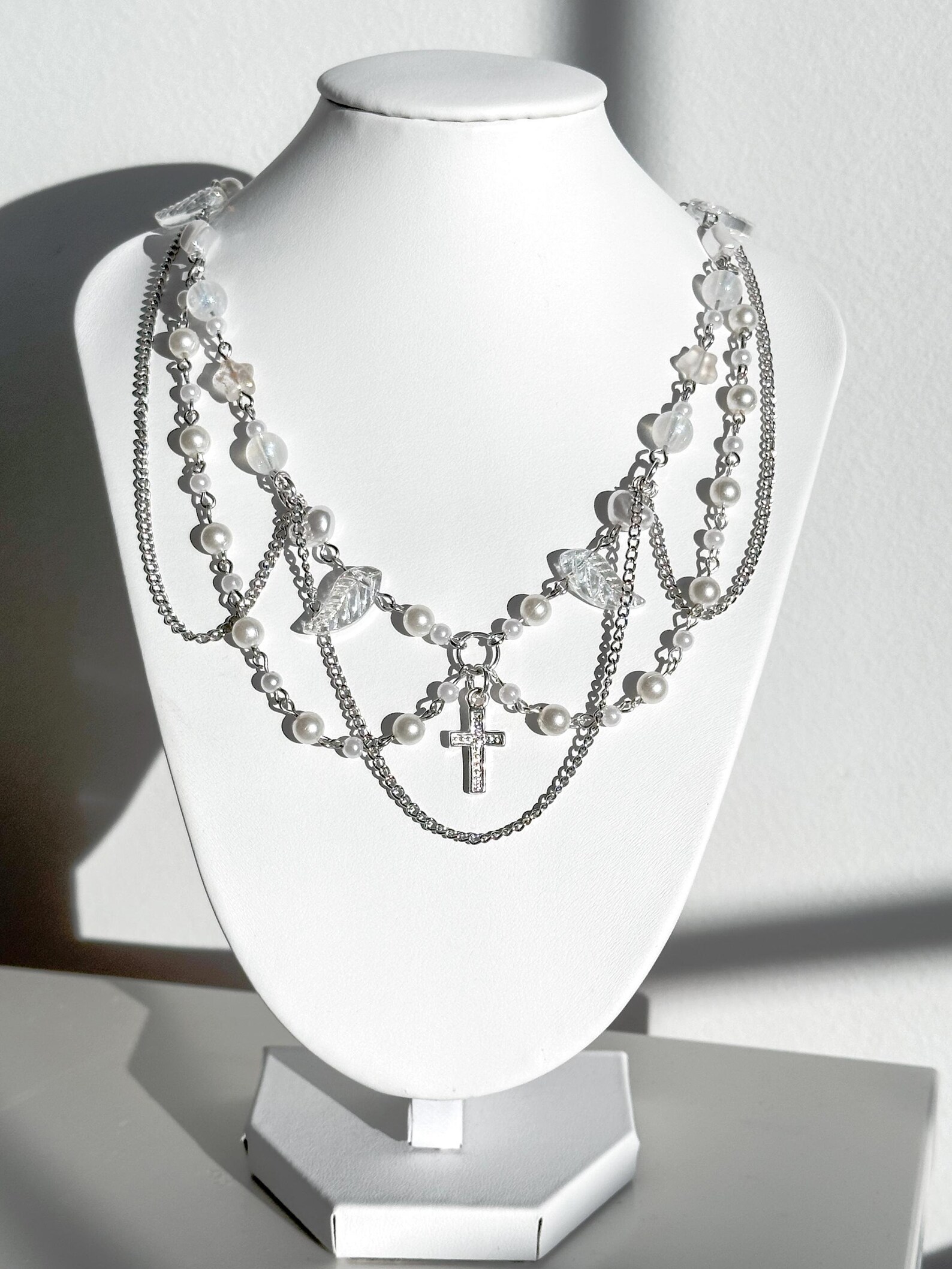 Angelic Scalloped Necklace Angle Core Beaded Bridgerton Princess Angel ...