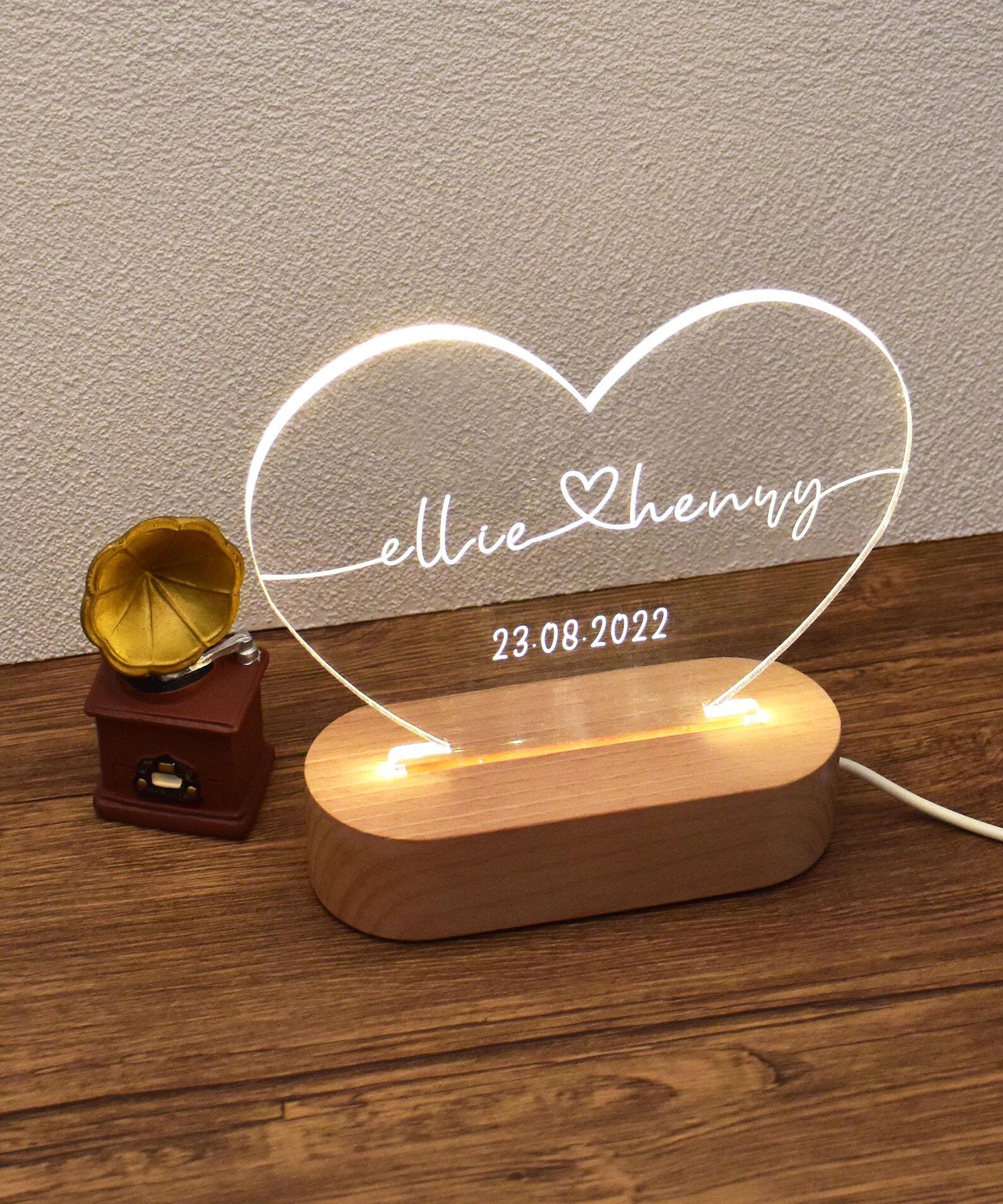 Heart-shape 3D LED Night Light With Two Names Date, Wedding Desk Lamp ...