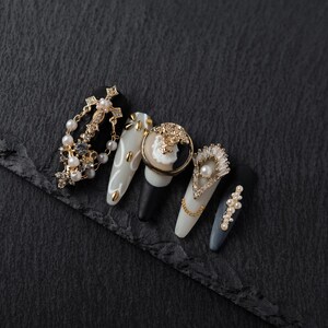 Black Pearl and Diamond Nails, Black and White Cross Three-dimensional ...