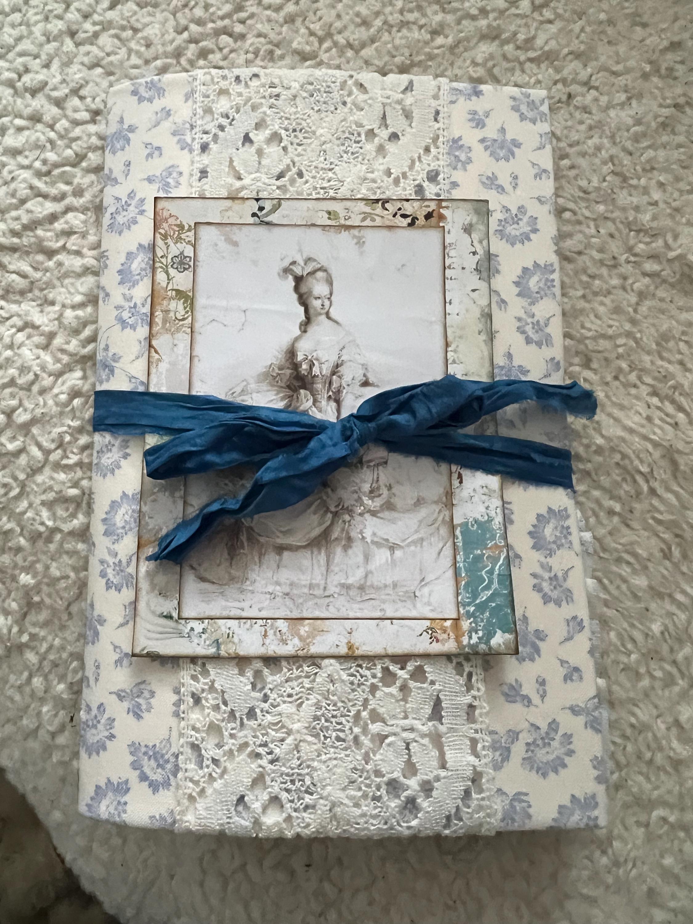 French Inspired Junk Journal - Etsy