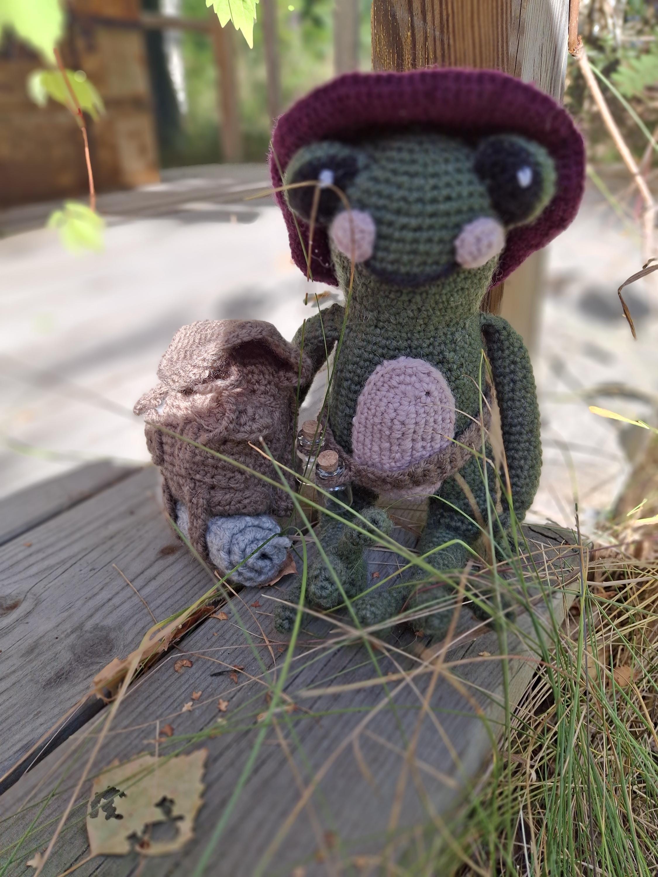 Robert the Frog Crochet Pattern - DIY Amigurumi Toy - Easy Beginner ...