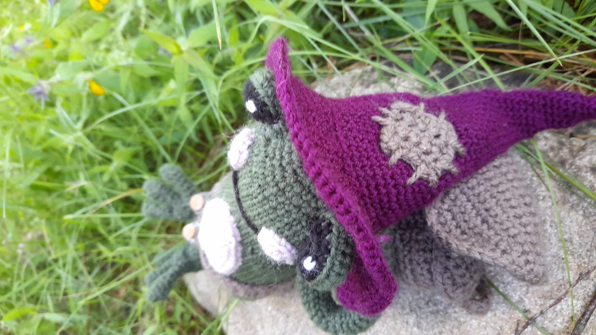 Robert the Frog Crochet Pattern - DIY Amigurumi Toy - Easy Beginner ...