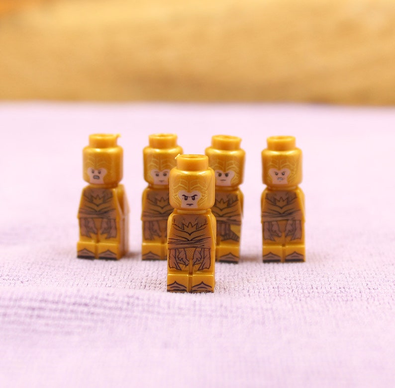 5-pack Medieval Knight Totem Mini Doll #1 - Minifigure NOT Included - Etsy