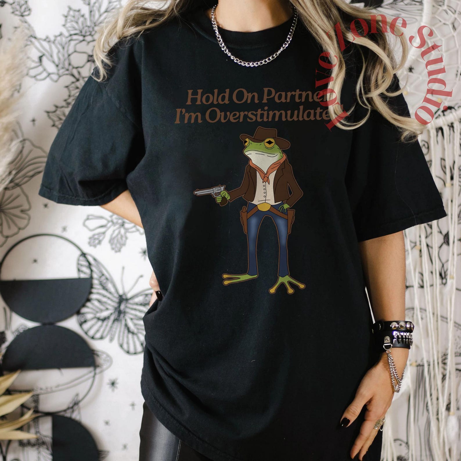 Hold on Partner I'm Overstimulated Funny Shirts,funny Frog, Meme Shirt ...