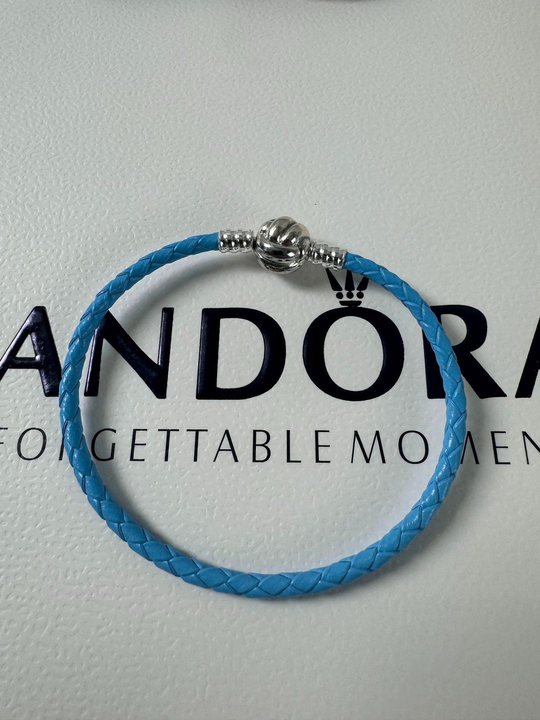 Gift Box Brand New Genuine Pandora Moments Seashell Clasp Turquoise ...