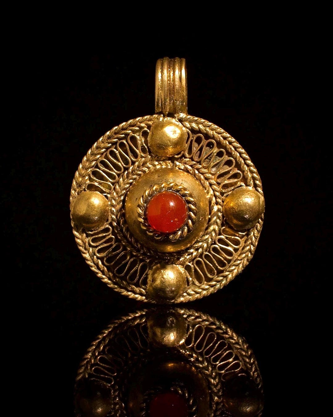 Ancient Byzantine Medallion With Cross and Carnelian – Symbol of Faith ...