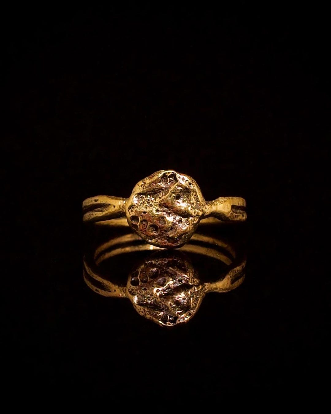 Roman Geometric Signet Ring – the Sacred Number Five | Hand-crafted ...