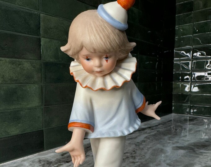 In the Spotlight - Goebel Porcelain Clown Figurine, Limited Edition ...