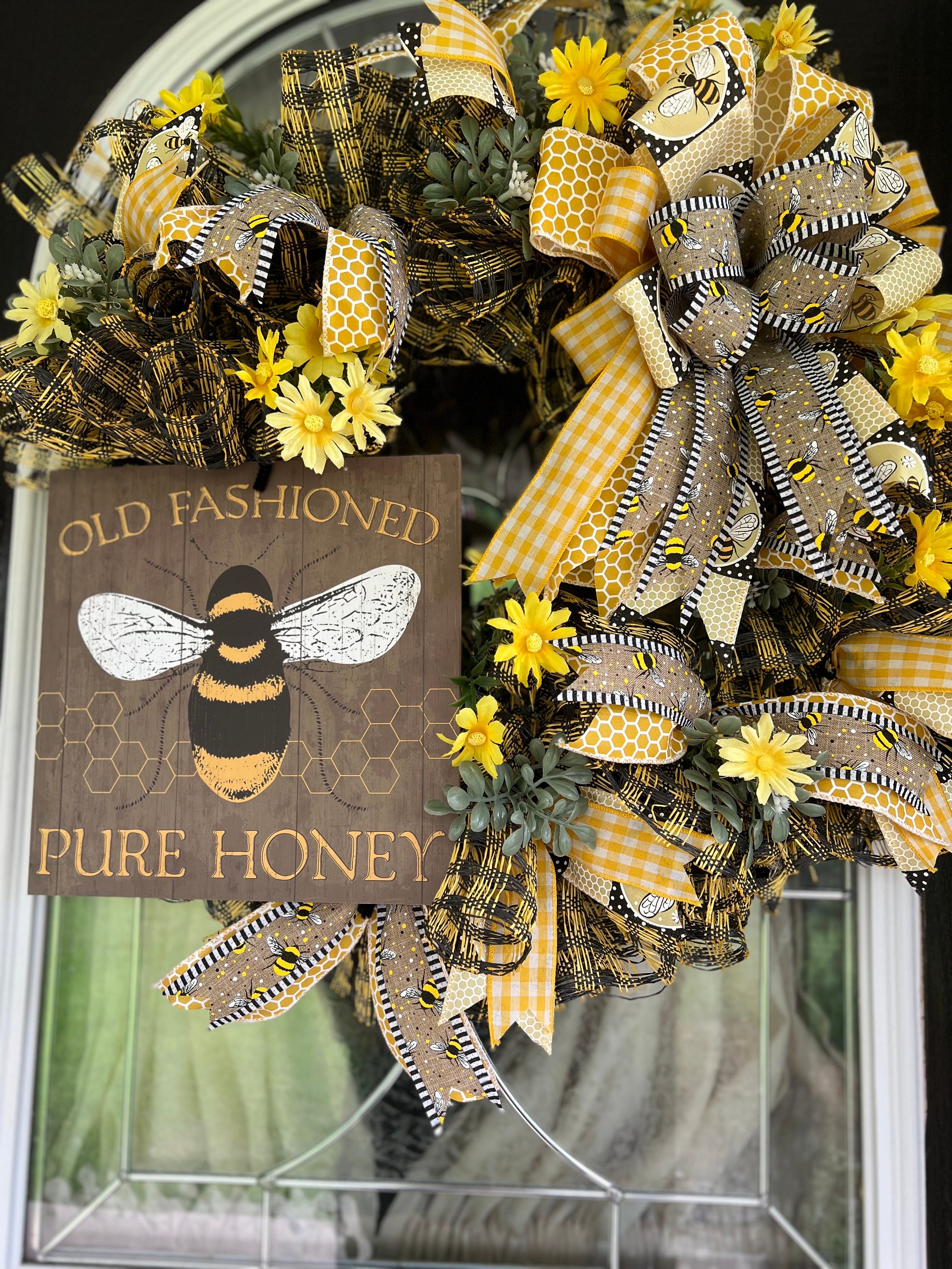 Honey Bee Wreath, Summer Wreath, Bee Wresth, Bumble Bee Wreath, Pirch ...