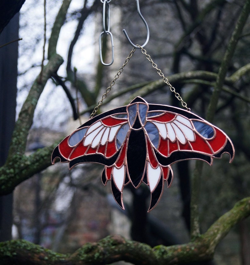 Stain Glass, Window Wall Hangings Decoration Art, Stained Glass Moth ...