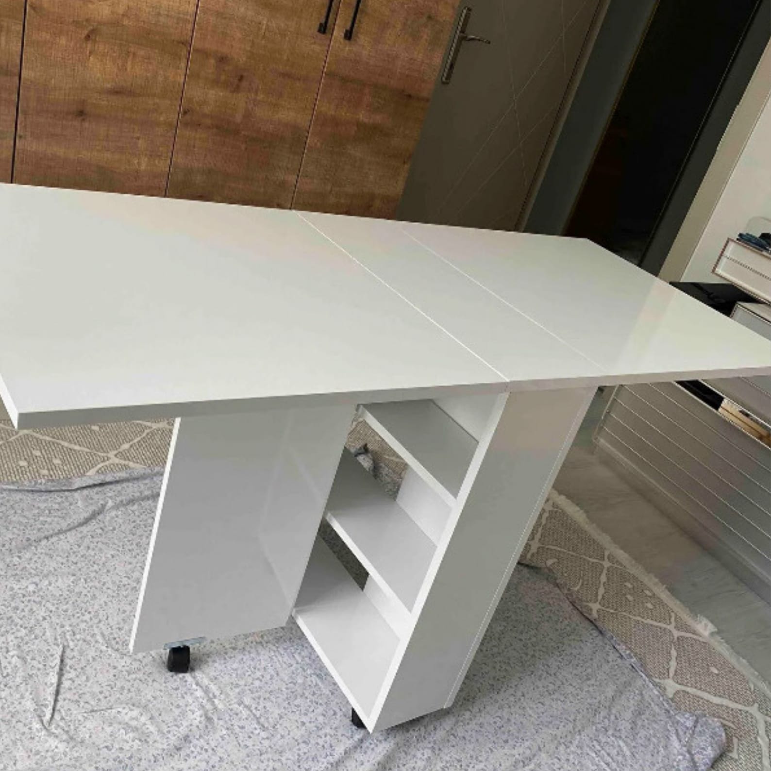 Portable Folding Dining Table on Wheels, Space-saving Kitchen Table ...