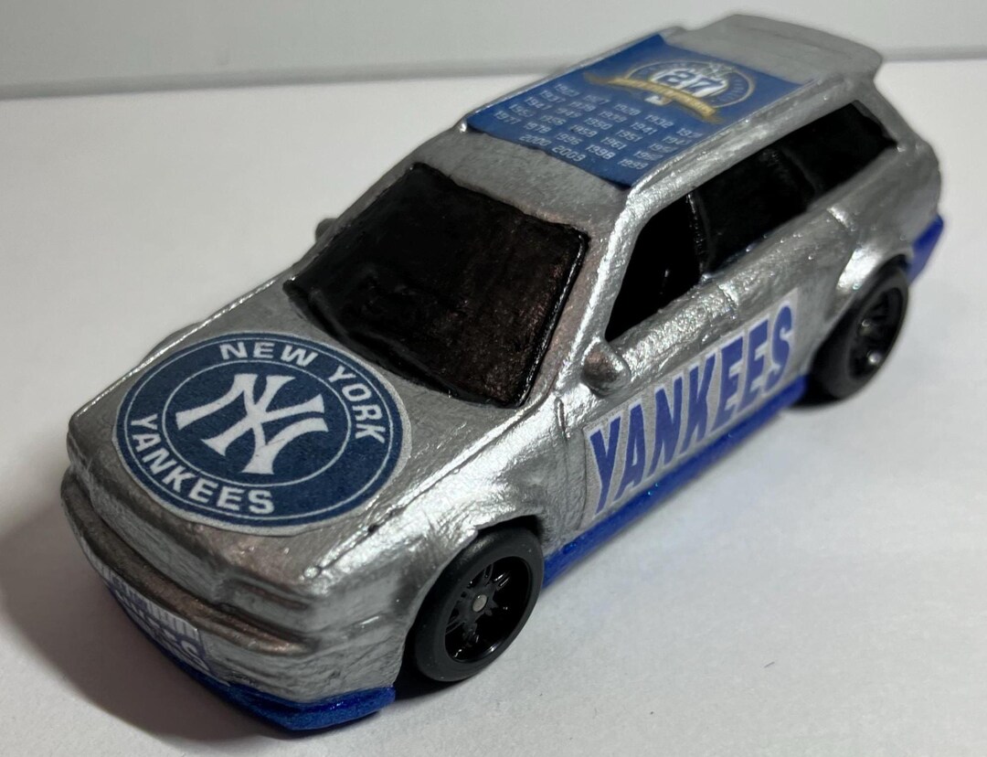 Custom Hot Wheels: New York Yankees! - Etsy