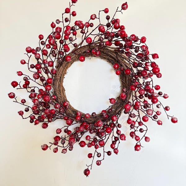 Red Berry Wreath - Etsy