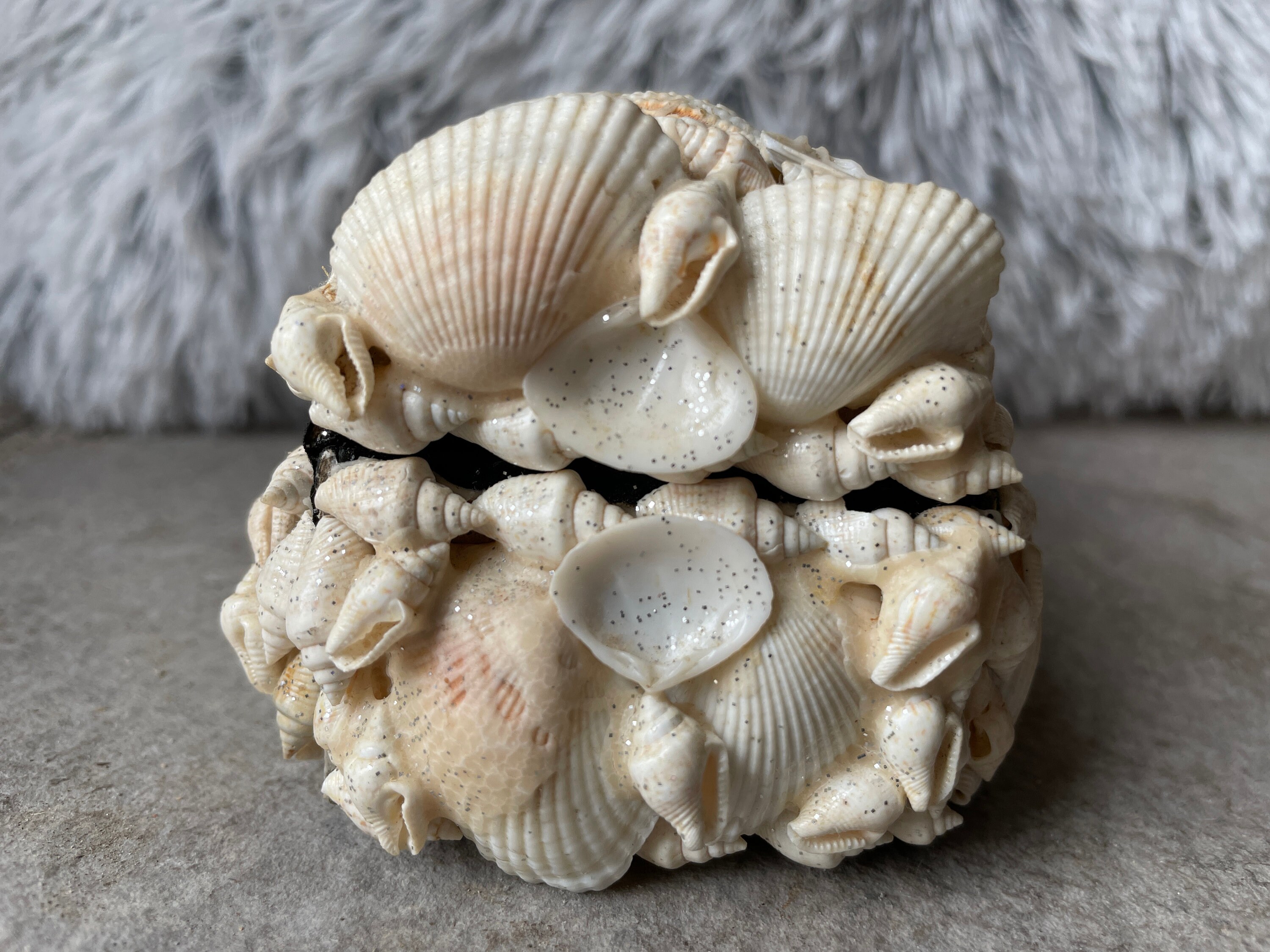 Vintage Handmade Seashell Jewelry or Trinket Box Shell Art Decor Unique ...