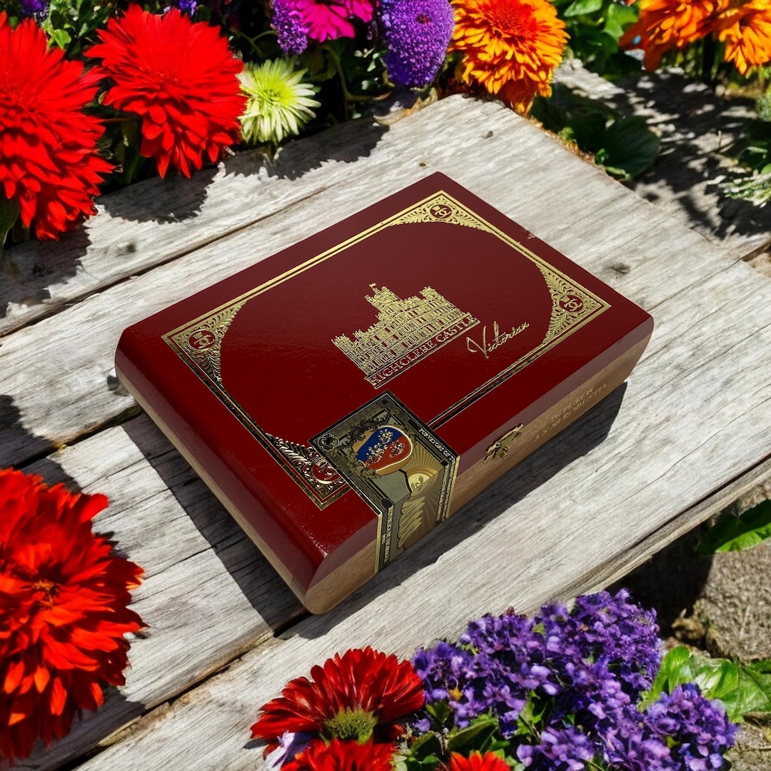 Highclere Castle Robusto Empty Wooden Cigar Box 10x7.5x2 1 - Etsy