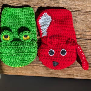 Crochet Red Dog and Green Frog Hand Puppets - Etsy