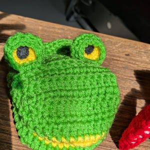 Crochet Red Dog and Green Frog Hand Puppets - Etsy