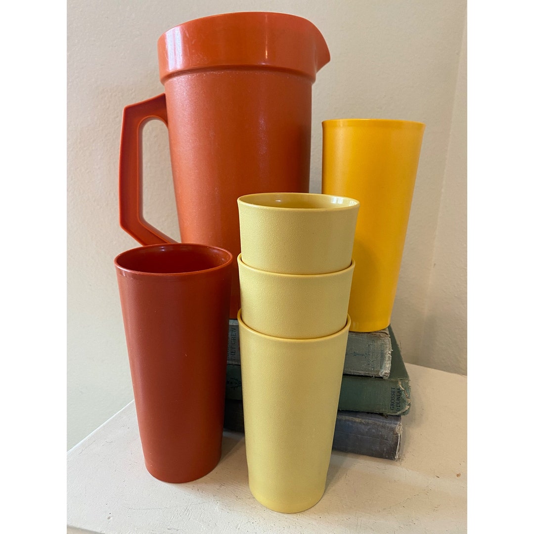 Vintage Tupperware Pitcher and Cups - Etsy