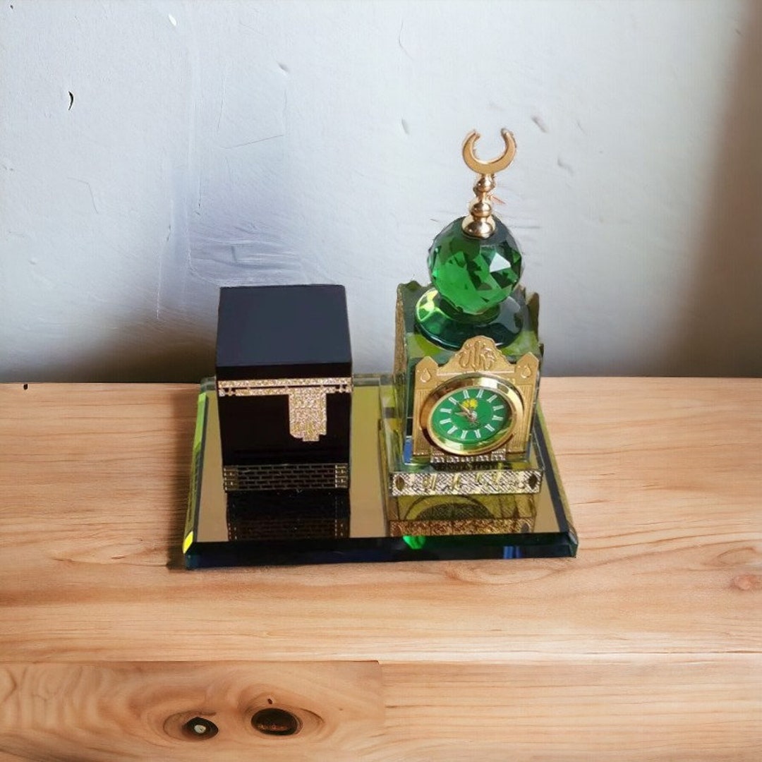 Mecca Mosque Clock Tower Saudi Arabia Travel Souvenirs Kaaba ...