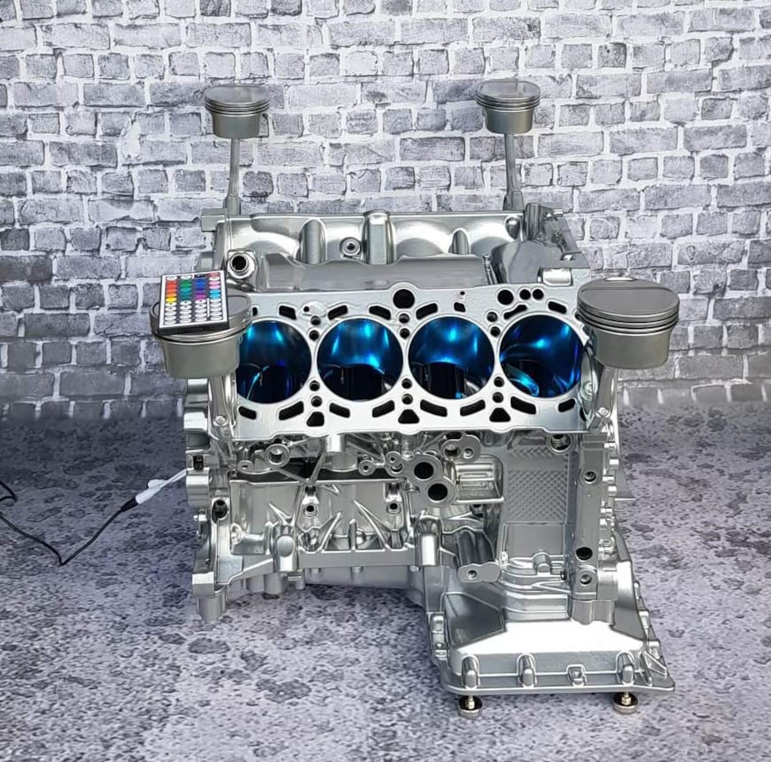 Audi A6 S6 RS6 4.2l V8 Engine Block Coffee Table Block Motortisch Tisch ...