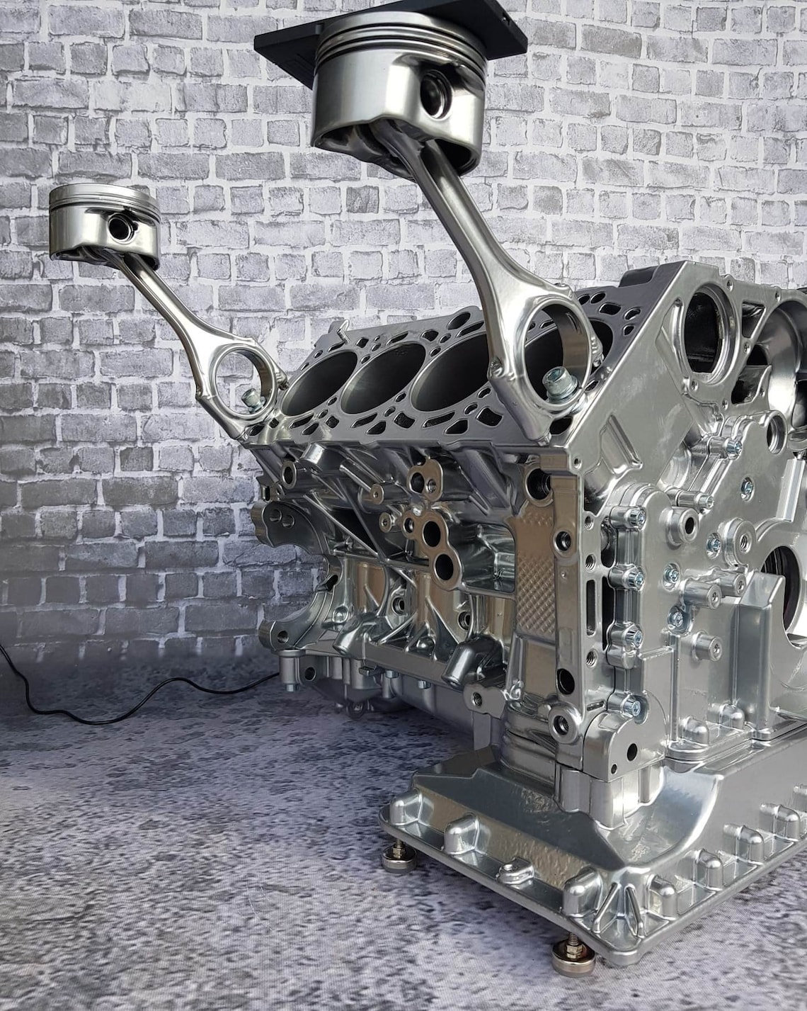 Audi A6 S6 RS6 4.2l V8 Engine Block Coffee Table Block Motortisch Tisch ...