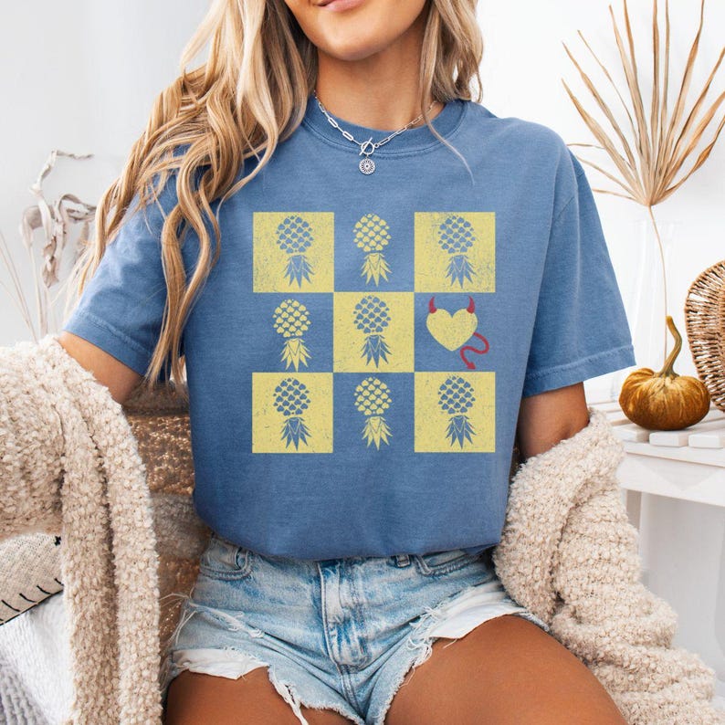 Comfort Colors® Checkered Upside-down Pineapple Devil Heart T-shirt ...