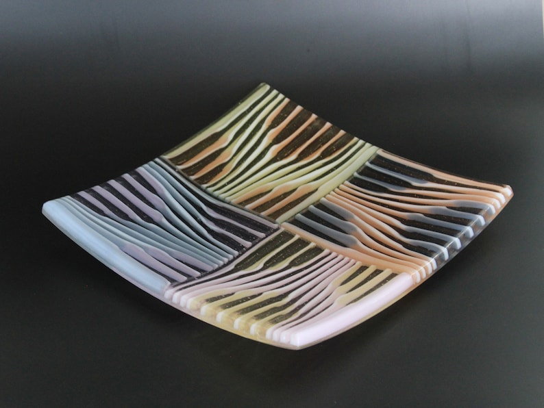 Decorative Plate Using Fused Edges - Etsy