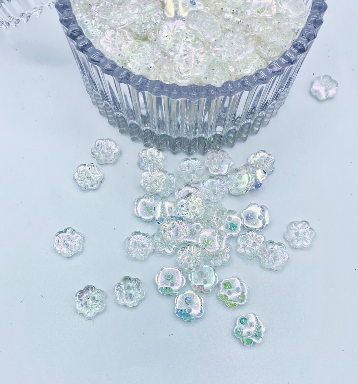 Iridescent Clear Flower Shaped Buttons, 300 Pcs Acrylic 2 Holes ...