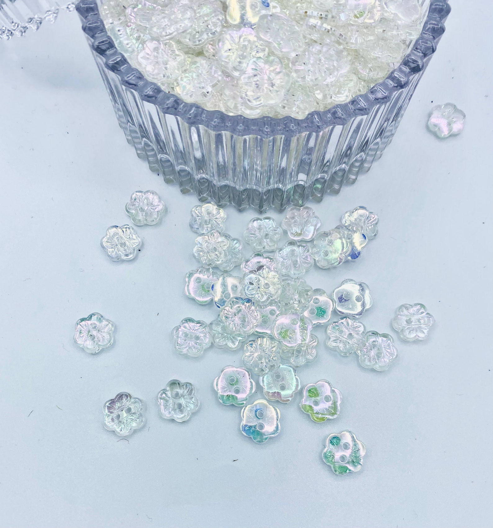 Iridescent Clear Flower Shaped Buttons, 300 Pcs Acrylic 2 Holes ...