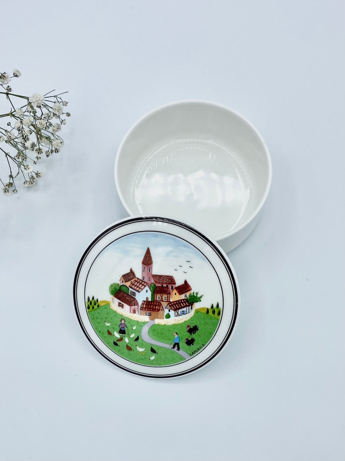 Villeroy & Boch Porcelain Trinket Dish With Lid. Lidded Laplau Design ...