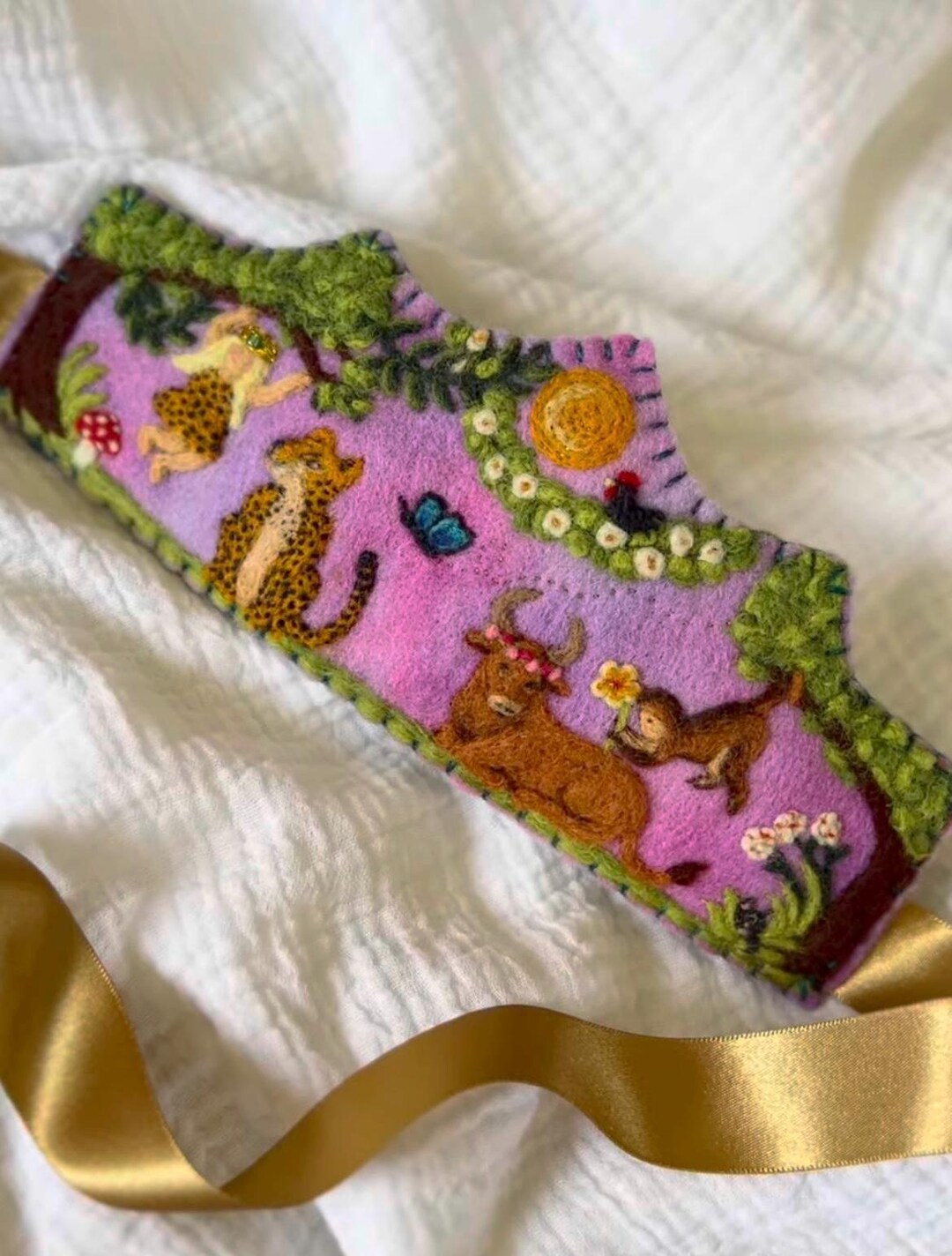 Custom Heirloom Felt Story Crown - Handmade Needle Felted Steiner ...