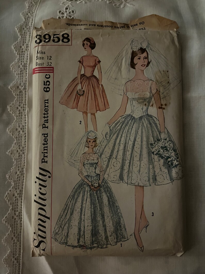 Simplicity 3958-beautiful Wedding Gowns - Etsy