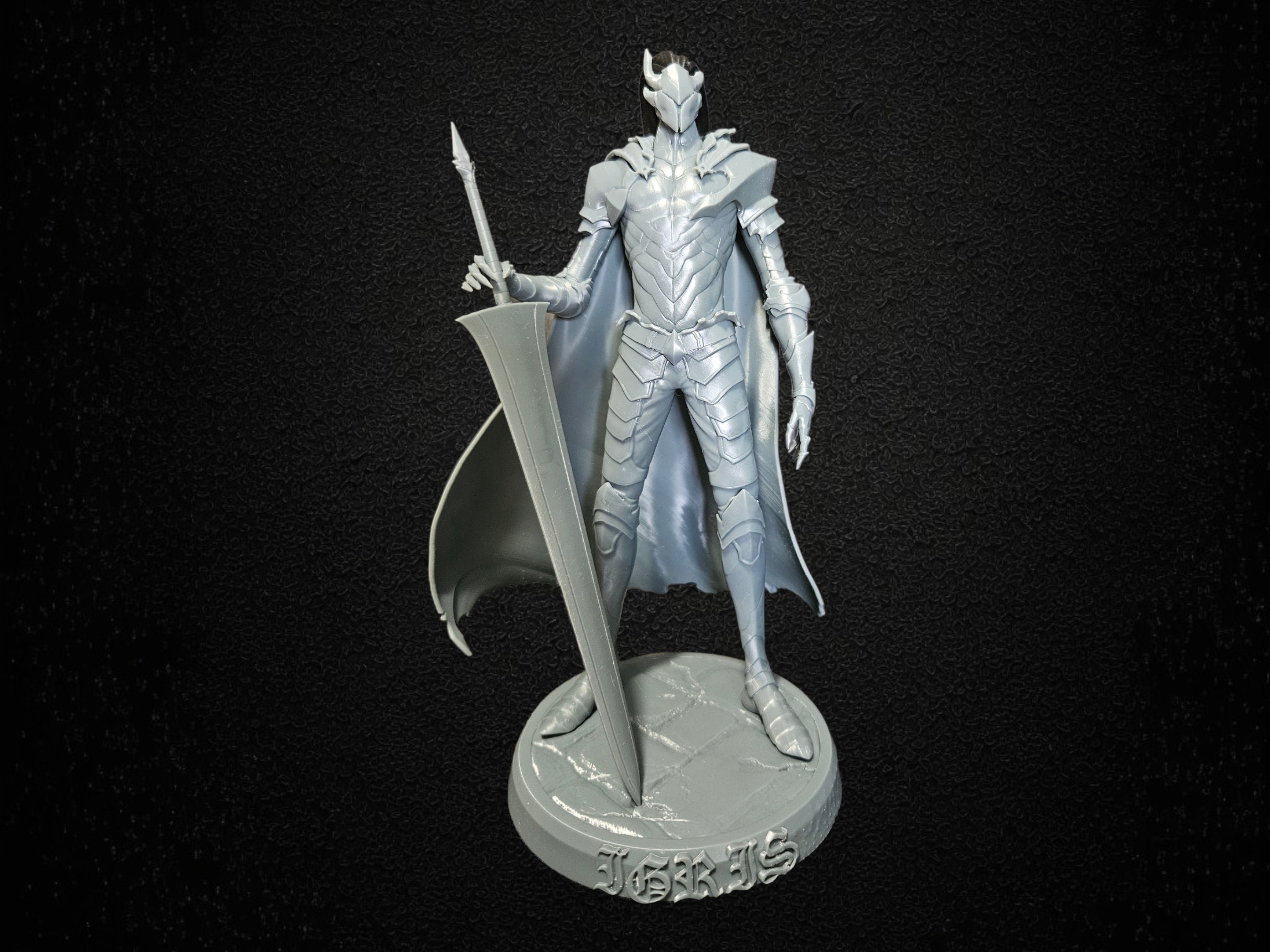 Igris Solo Leveling Solo Leveling Figure Blood-red Commander 3D Printed ...