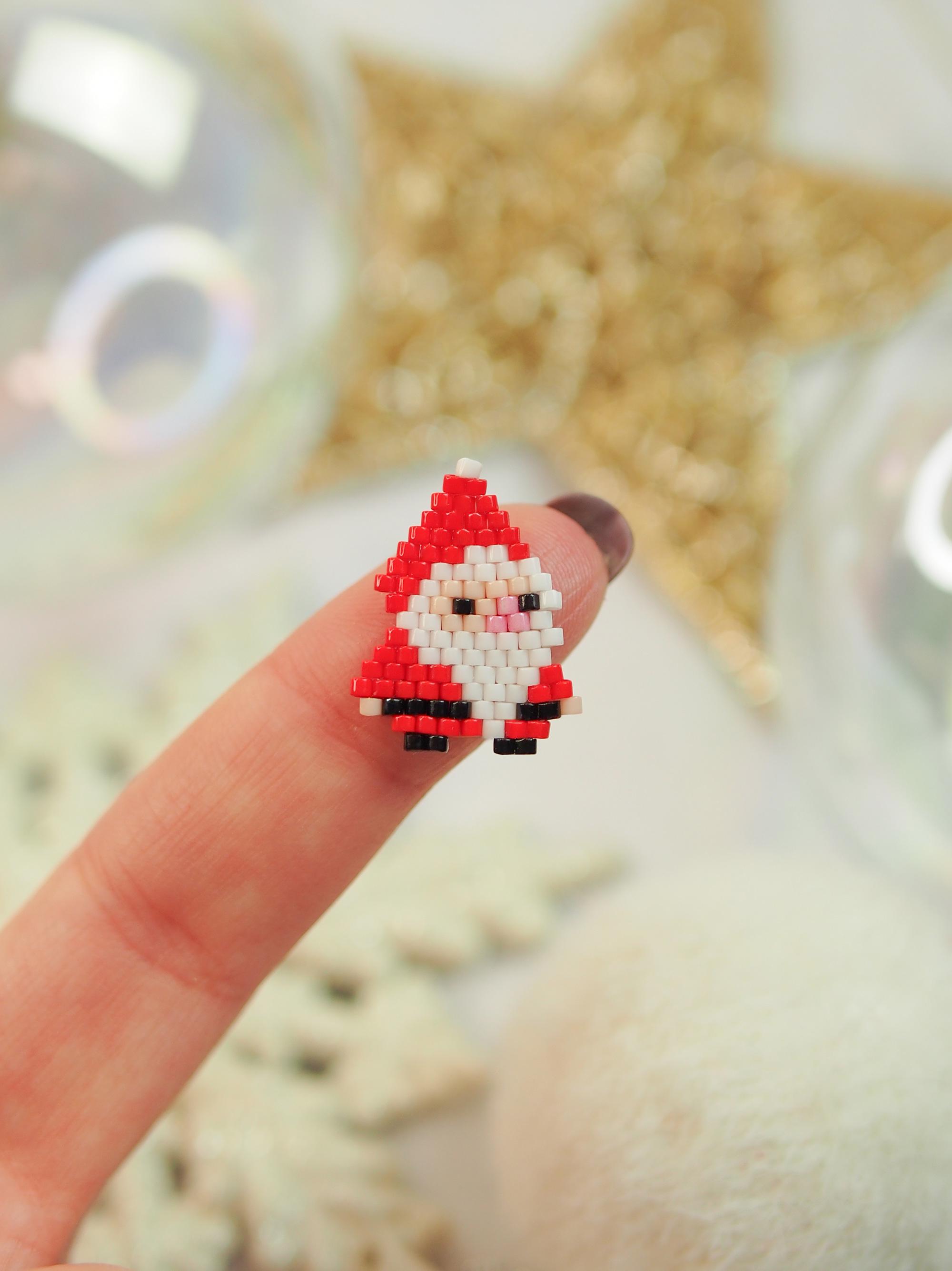 Mini Santa Brick Stitch Pattern, Christmas Peyote Stitch Earrings ...