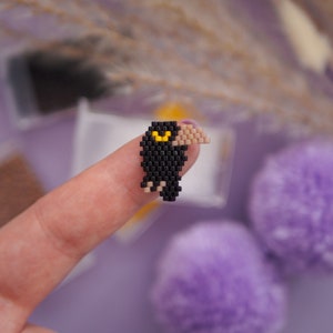 Medieval Crow Brick Stitch Pattern, Black Bird Halloween Peyote Stitch ...