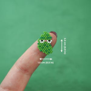 Tiny Pickle Brick Stitch Pattern for DIY Beaded Charms, Cucumber Peyote ...