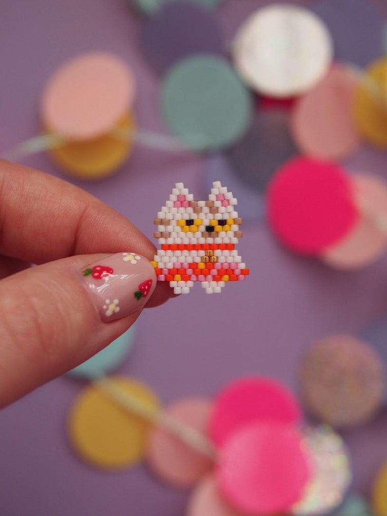 Pool Cat Brick Stitch Pattern, Swimming Kitten Peyote Stitch Charm ...