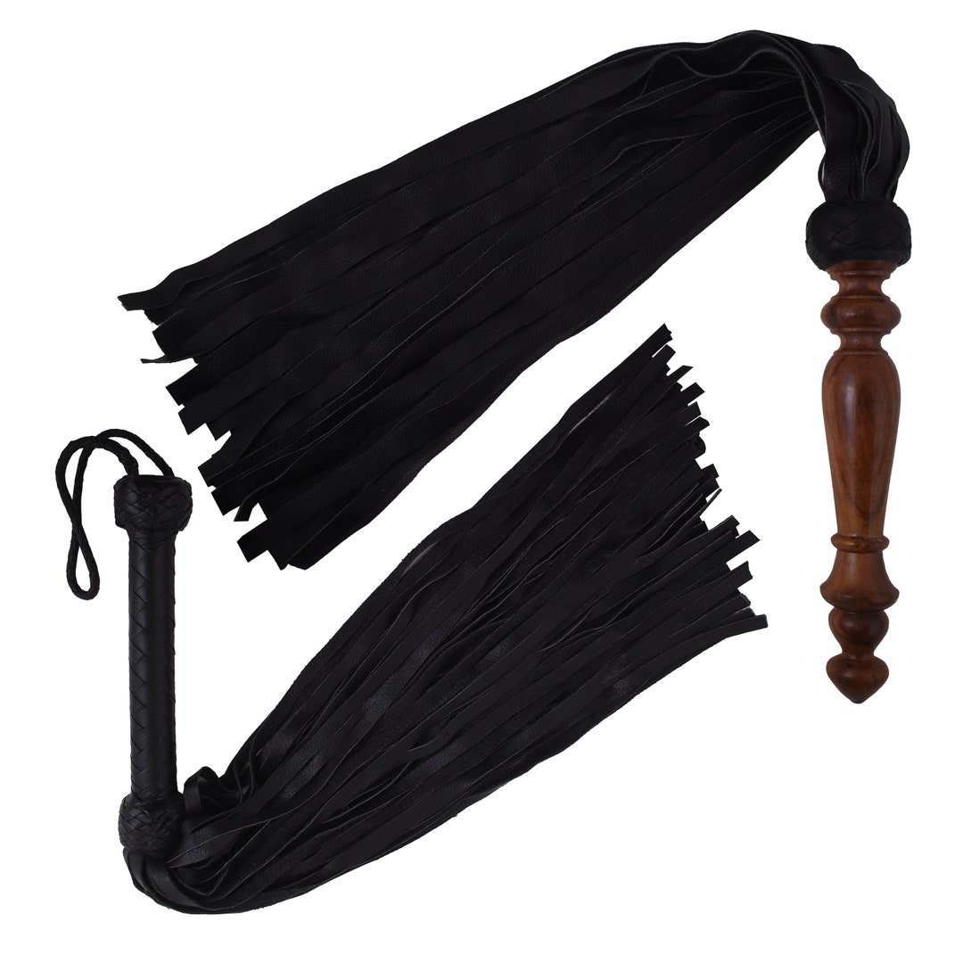 Black Leather Floggers for Role Play Fun Thuddy Floggers With Wrist ...
