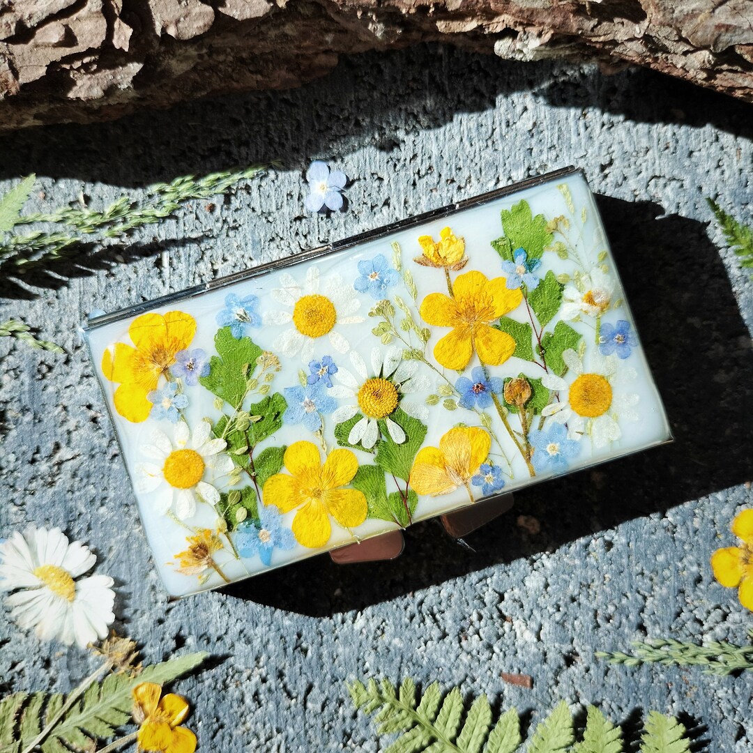 Real Pressed Flower Pill Case: 7-day Travel Pill Box - Etsy