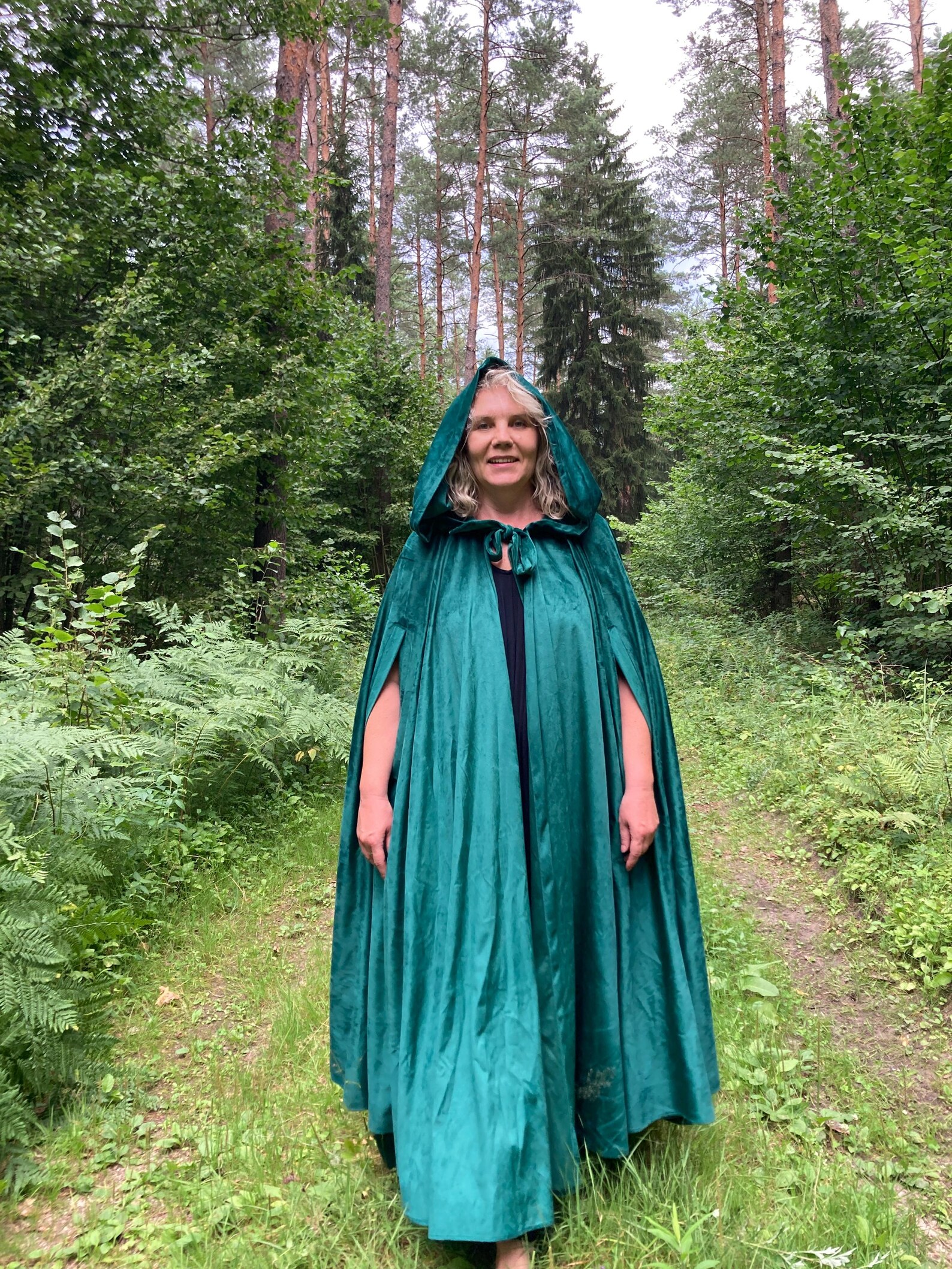Forest Green Velvet Hooded Cloak - Full Circle Cape for Women - Elven ...