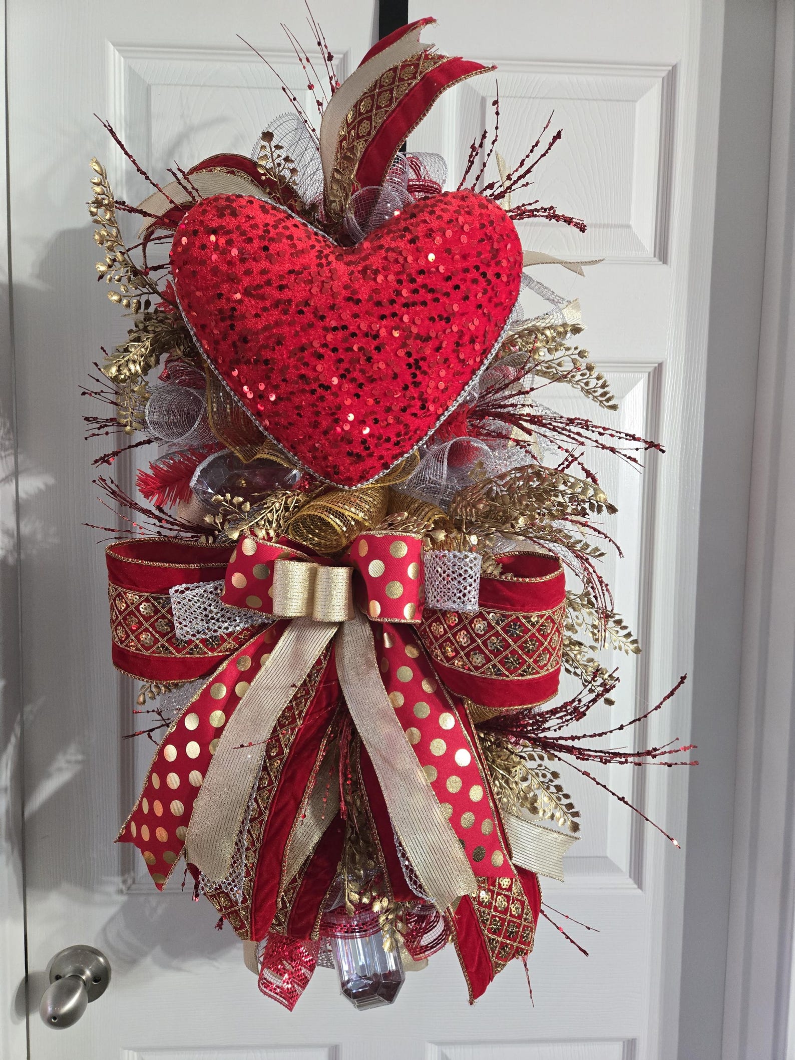 Valentine's Day Luxury Swag With Glittering Sequin Heart - Etsy