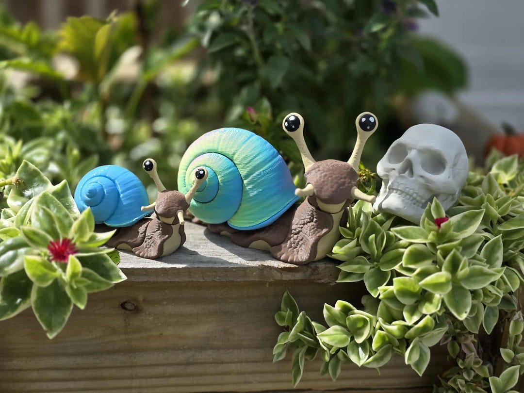 Small Articulated Snail With Interchangeable Shell – 4” Flexi Desk Pet ...