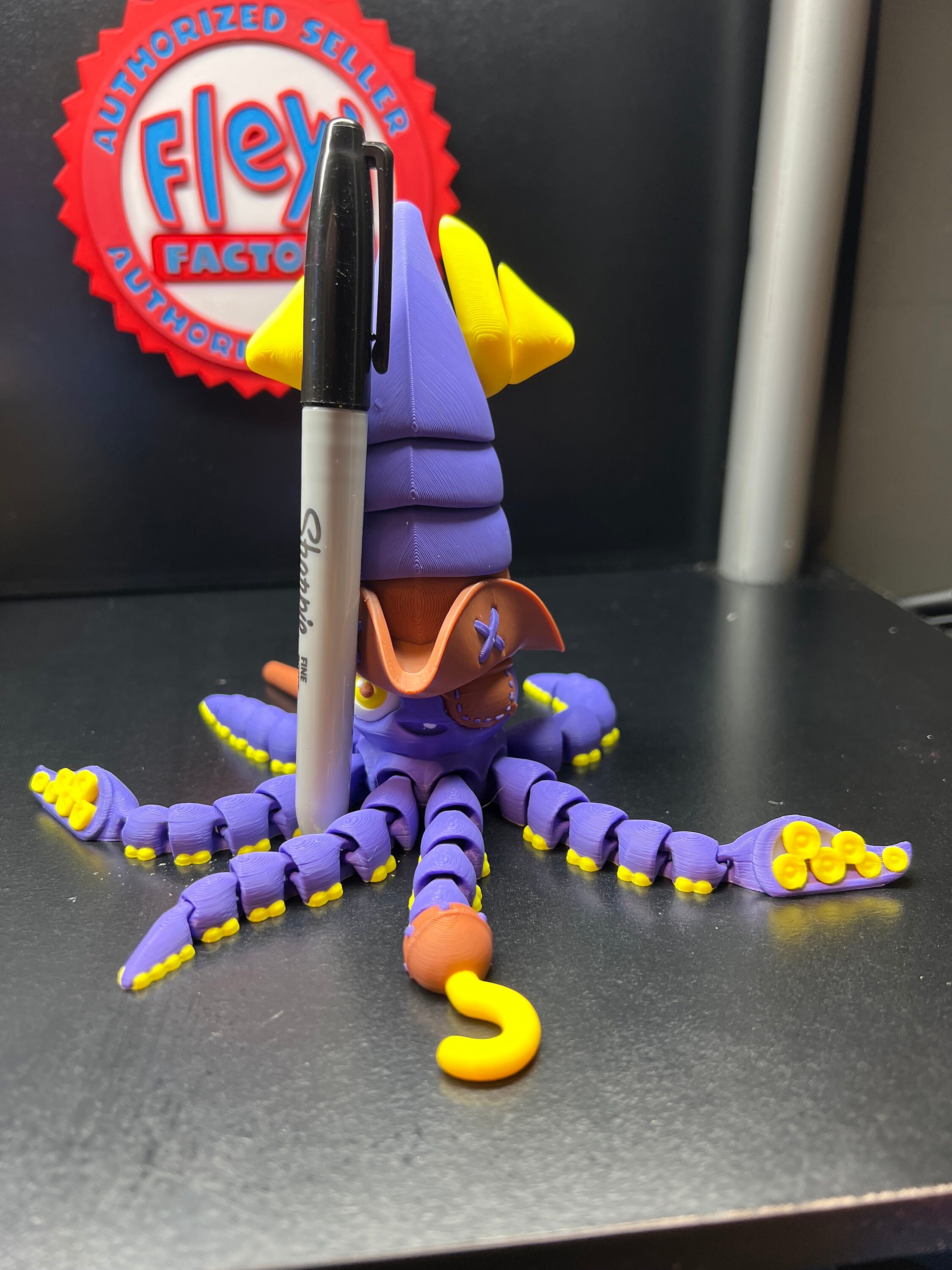3D Printed Multicolor Flexi Squid Pirate - Etsy