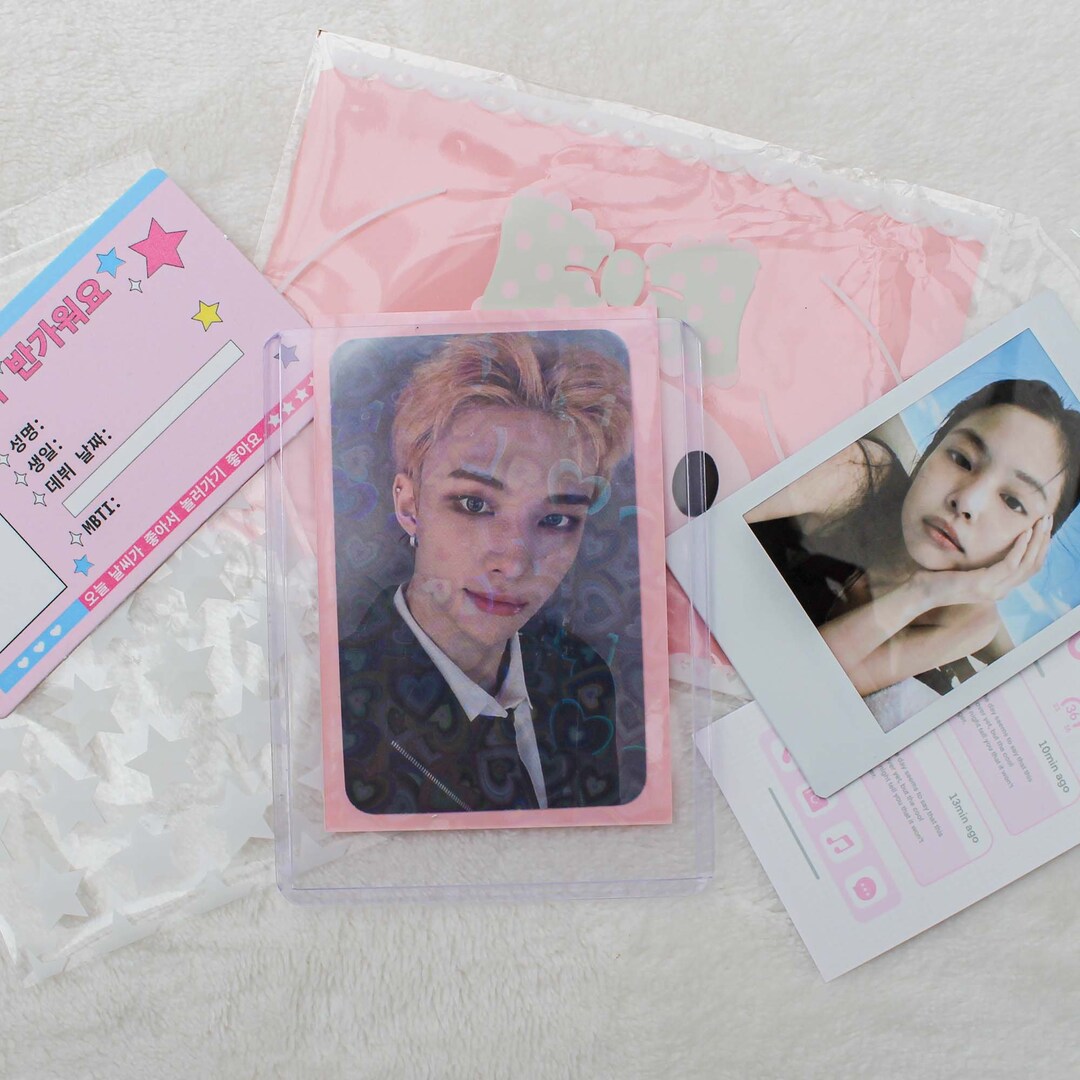 Hyunjin Photocard Pack - Etsy