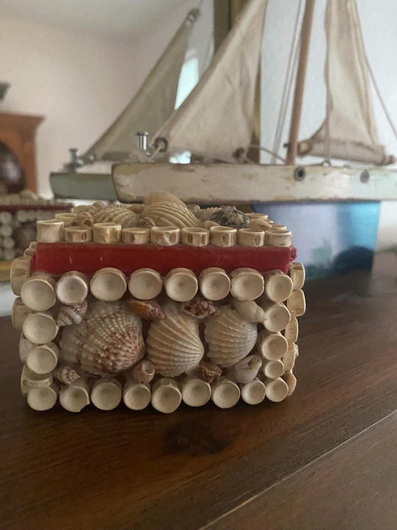 French Vintage Box With Seashells - Etsy